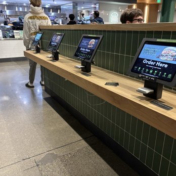 SHAKE SHACK BELLEVUE SQUARE - Updated February 2025 - 83 Photos & 36 ...