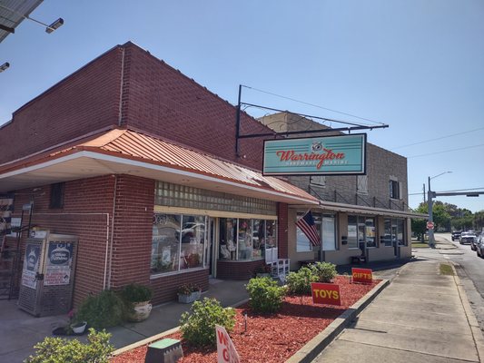 WARRINGTON HARDWARE AND MARINE - Updated June 2026 - 15 Photos - 4111 ...
