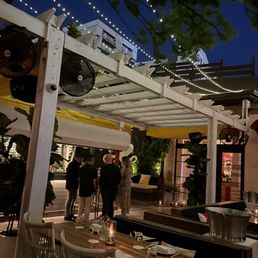 SEASPICE BRASSERIE & LOUNGE - Updated June 2025 - 2333 Photos & 1459 ...