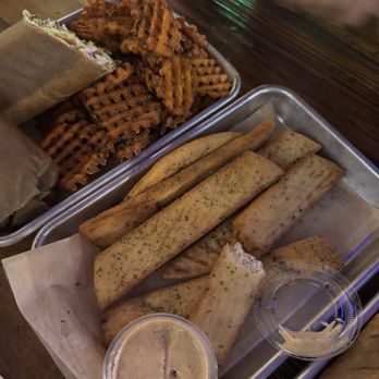 SPITZ - Updated October 2025 - 197 Photos & 159 Reviews - 2015 N Globe ...