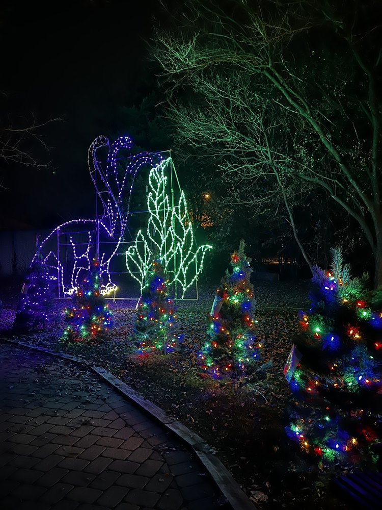 COSLEY ZOO - Updated September 2024 - 292 Photos & 142 Reviews - 1356 N ...