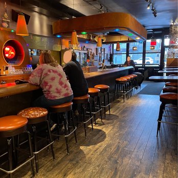 THE LONG ROOM - Updated July 2024 - 108 Photos & 324 Reviews - 1612 W ...