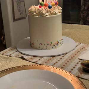 SWEET E’S BAKE SHOP - 342 Photos & 494 Reviews - 4574 West Adams Blvd ...