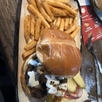 WINGERS RESTAURANT & ALEHOUSE - Updated October 2025 - 116 Photos & 138 ...