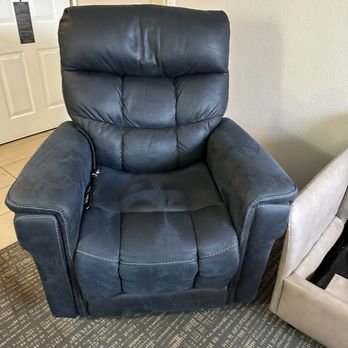 LAKE OTIS MEDICAL SUPPLY - Updated December 2025 - 4201 Lake Otis Pkwy ...