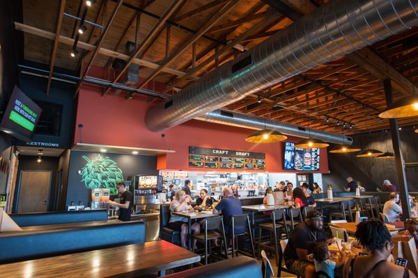 HOPDODDY BURGER BAR - Updated December 2025 - 68 Photos & 46 Reviews ...