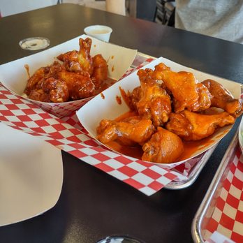 CD’S WINGS - WESTMINSTER - Updated July 2024 - 178 Photos & 447 Reviews ...