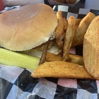 CHECKERED FLAG BARBECUE - Updated January 2026 - 54 Photos & 27 Reviews ...