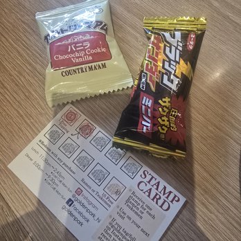 GOLDEN PORK TONKOTSU RAMEN BAR - Updated July 2025 - 3188 Photos & 922 ...