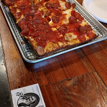 UNDERGROUND PIZZA - Updated June 2024 - 542 Photos & 427 Reviews - 30 ...