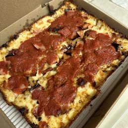 FUJI & VI’S - Updated October 2024 - 271 Photos & 299 Reviews - 950 E ...