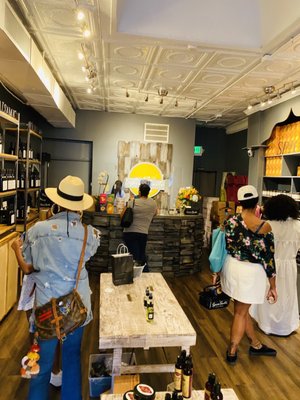 THE SPICE SUITE - Updated August 2024 - 293 Photos & 159 Reviews - 2201 ...