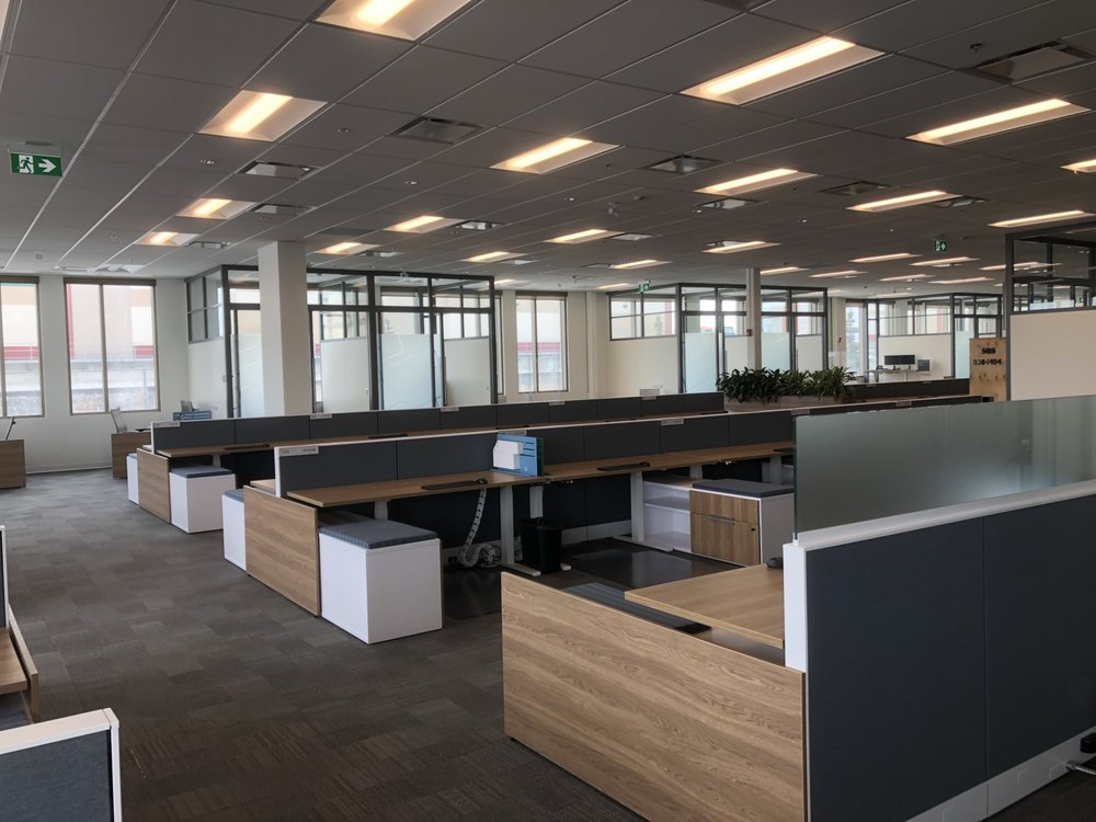 BROKERLINK - Updated November 2025 - 15 Photos - 575 100 Street SW ...