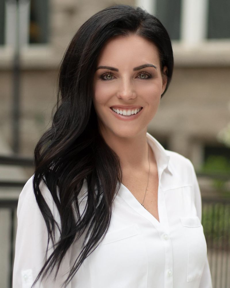 FARMERS INSURANCE - KAITLIN CZARNECKI - Updated April 2025 - 425 E Long ...