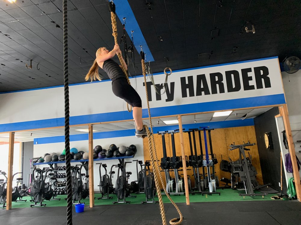 CROSSFIT LOCO OCHO - 43 Photos & 25 Reviews - 4120 El Camino Ave ...