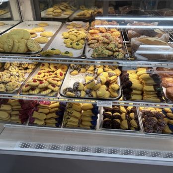NEPTUNE BAKERY & DELI - Updated January 2026 - 96 Photos & 107 Reviews ...