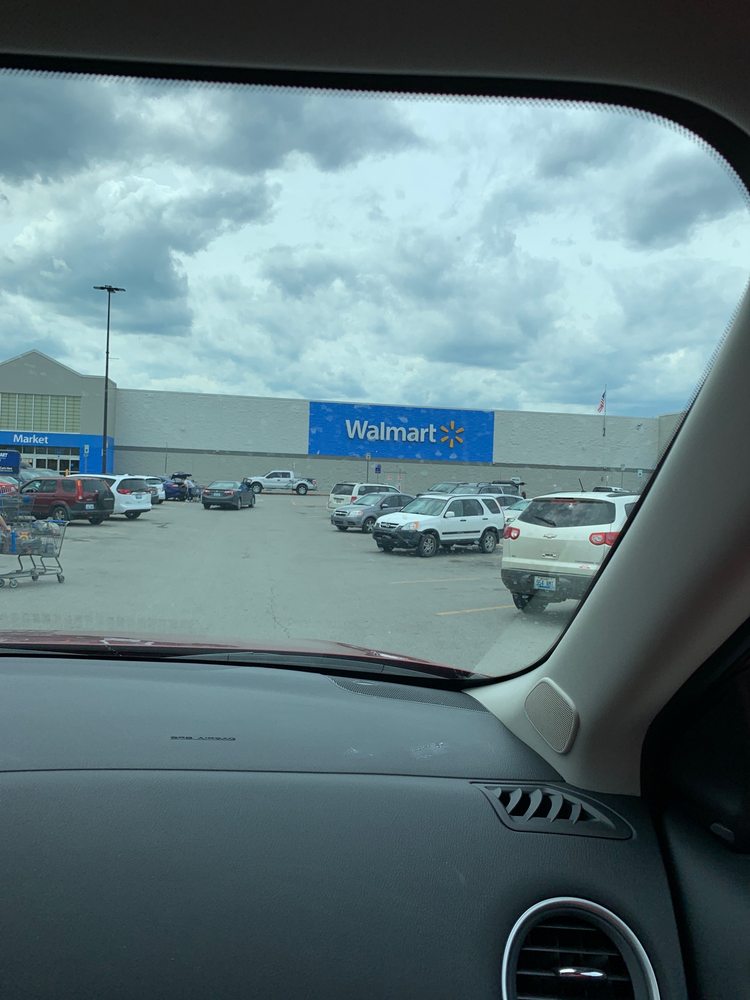 WALMART SUPERCENTER - 11 Photos - Department Stores - 60 S Stewart Rd ...