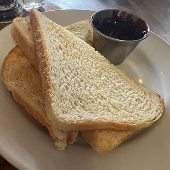 CHESTNUT COTTAGE RESTAURANT - Updated November 2024 - 490 Photos & 531 ...