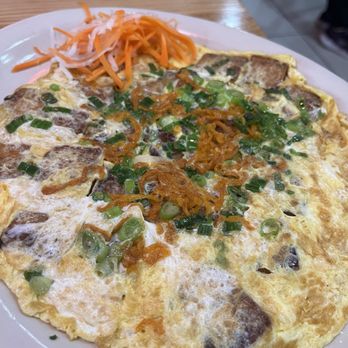 SAIGON 512 - Updated July 2024 - 215 Photos & 98 Reviews - 105 E Old ...