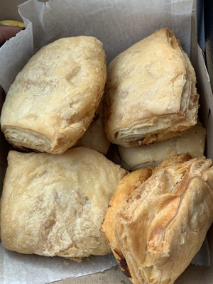 LE BON PAIN BAKERY - 154 Photos & 114 Reviews - 211-65 Jamaica Ave ...