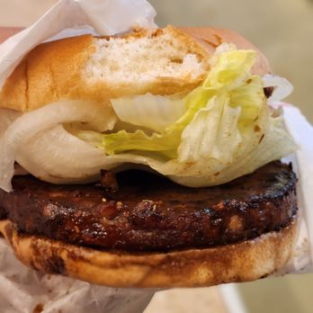 W & M BAR-B-Q BURGER - Updated May 2025 - 1065 Photos & 719 Reviews ...