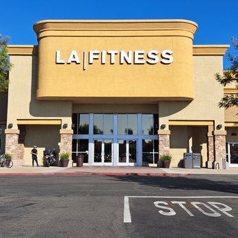 LA FITNESS - Updated January 2026 - 109 Photos & 651 Reviews - 2180 N ...