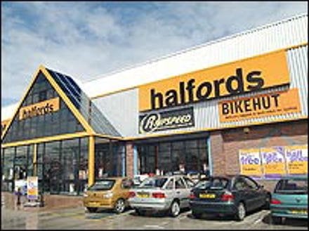 HALFORDS - Updated October 2025 - 503 Newport Road, Cardiff, United ...