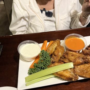 WINCHELL’S PUB & GRILL - Updated September 2025 - 255 Photos & 258 ...