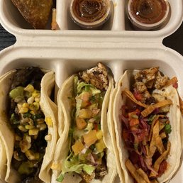 REVOLUTION TACO - Updated July 2024 - 290 Photos & 293 Reviews - 2015 ...