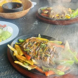 FEDERALES TACOS & TEQUILA - LOGAN SQUARE - Updated December 2025 - 205 ...