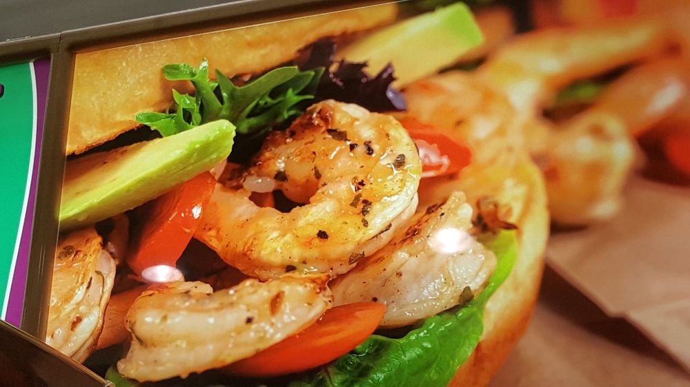 CHEESEBURGER FACTORY - 52 Photos & 27 Reviews - 1450 Ala Moana Blvd ...