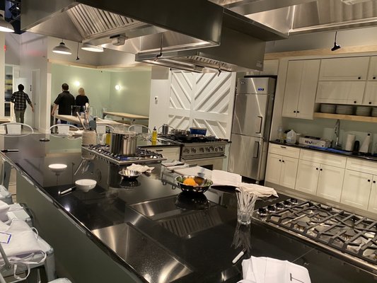 HUDSON TABLE - PHILADELPHIA - 33 Photos & 19 Reviews - Cooking Schools ...