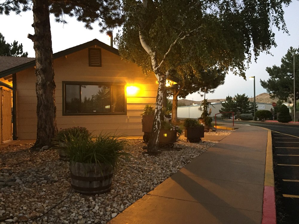 SHAMROCK RV PARK - 58 Photos & 25 Reviews - RV Parks - 260 E Parr Blvd ...