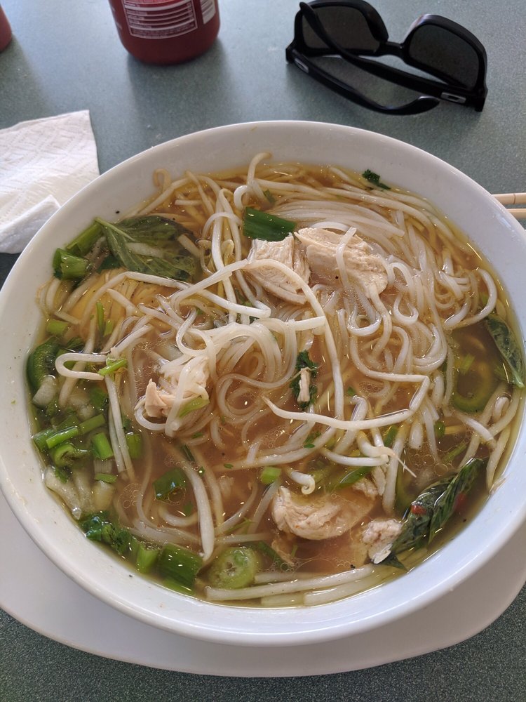 SAIGON DELI - 19 Photos & 31 Reviews - Vietnamese - 200 Broadway St ...