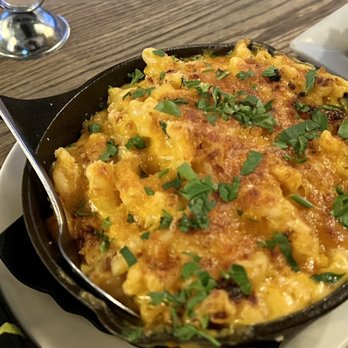 AMITY HALL DOWNTOWN - Updated April 2025 - 313 Photos & 473 Reviews ...