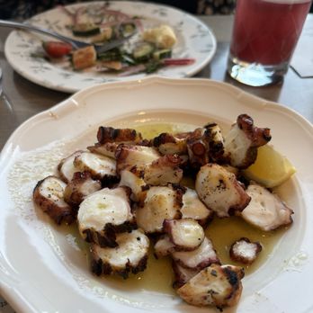 ILONA - Updated June 2025 - 434 Photos & 297 Reviews - 783 Tremont St ...