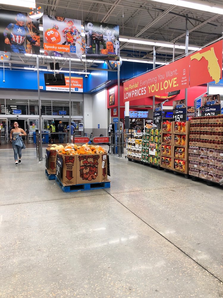 WALMART SUPERCENTER - 38 Photos & 78 Reviews - 2701 E Fletcher Ave ...
