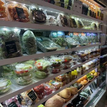 STOCK TC - Updated January 2026 - 63 Photos & 19 Reviews - 2388 Yonge ...