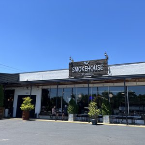 SMOKEHOUSE AT STEVE’S - 180 Photos & 220 Reviews - 331 W Harden St ...