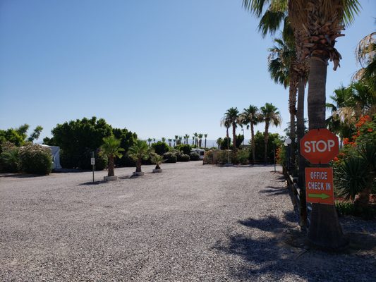 DESERT VIEW RV RESORT - 55 Photos & 46 Reviews - Resorts - 5300 Rte 66 ...