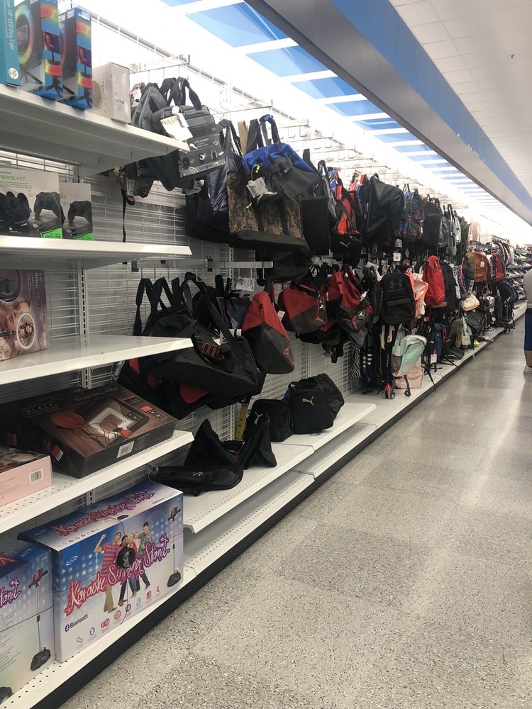 ROSS DRESS FOR LESS - Updated December 2024 - 16 Photos - 10771 Gateway ...