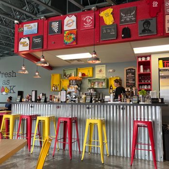 TWO CHICKS - 2055 Photos & 1970 Reviews - 752 S Virginia St, Reno ...