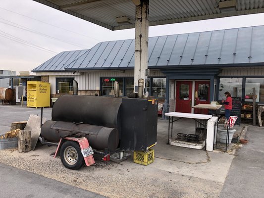 SHAFFER’S BBQ & MARKET - 76 Photos & 121 Reviews - Barbeque - 8140 ...