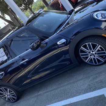 HENDRICK MINI - Updated October 2025 - 49 Photos & 77 Reviews - 7036 E ...