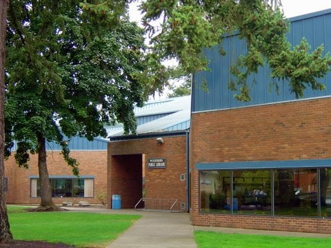 WOODBURN PUBLIC LIBRARY - Updated July 2025 - 280 Garfield St, Woodburn ...