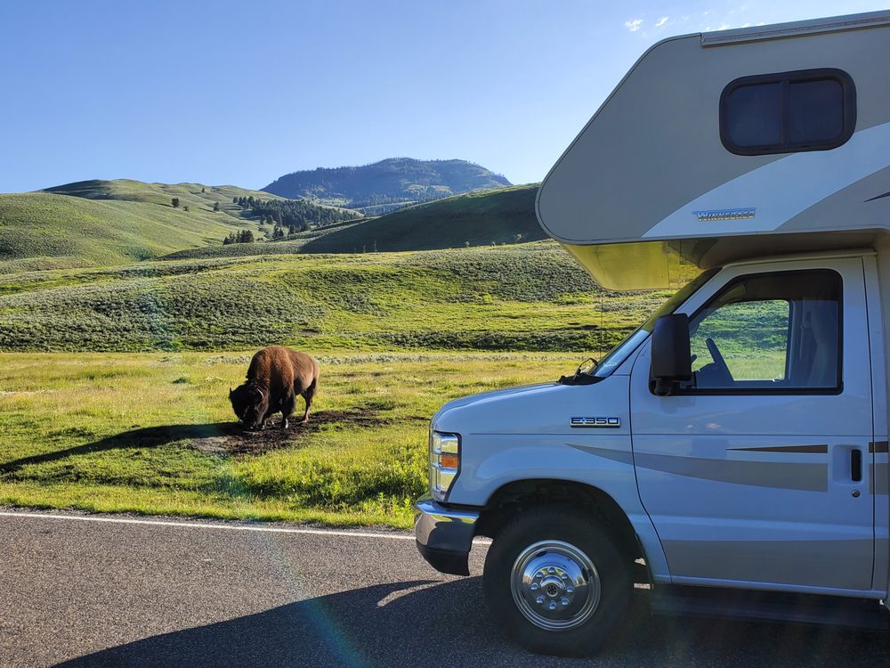 RV PIRATES RENTALS - Updated July 2025 - 25 Photos - Los Angeles ...