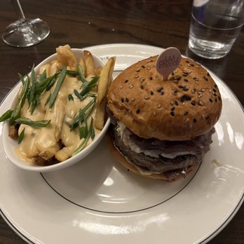 THE CAPITAL BURGER - Updated May 2024 - 265 Photos & 153 Reviews ...