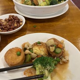 DING FENG SEAFOOD RESTAURANT - Updated July 2025 - 73 Photos & 39 ...
