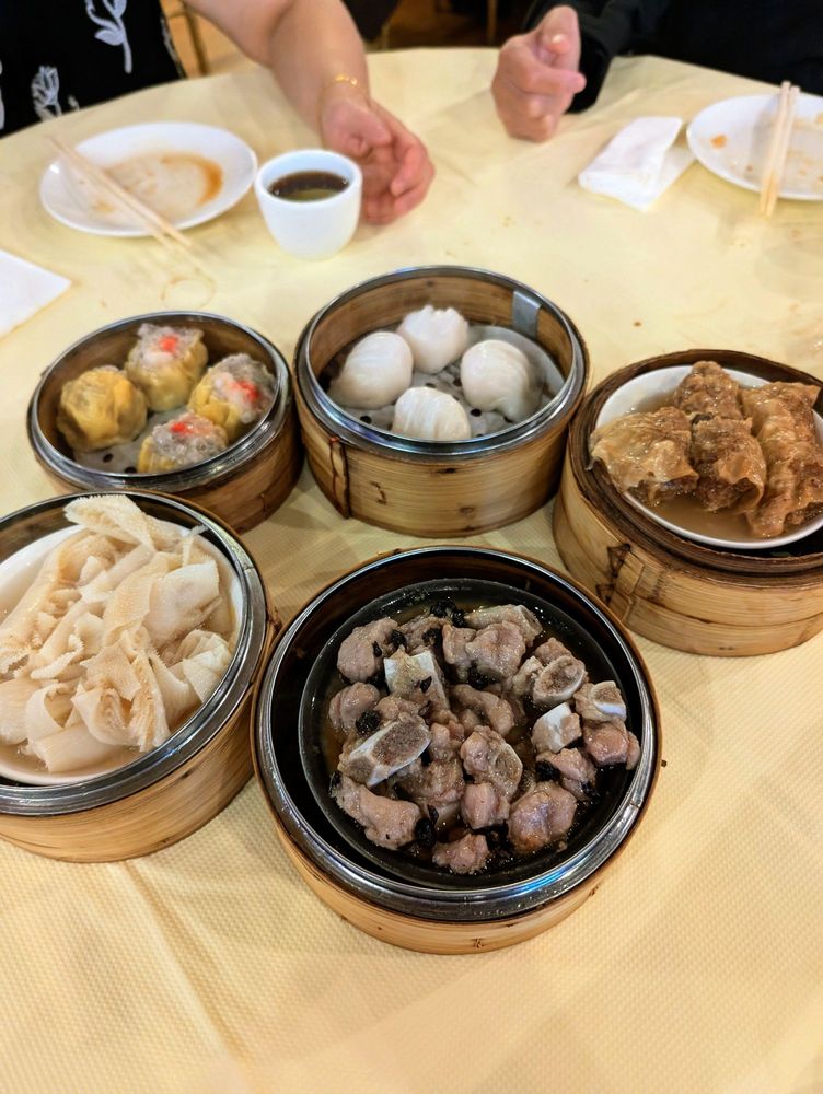 CHINA PEARL - Updated October 2025 - 616 Photos & 298 Reviews - 237 Quincy Ave, Quincy ...