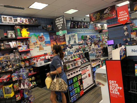 GAMESTOP - Updated September 2025 - 13 Photos & 19 Reviews - 46-056 ...